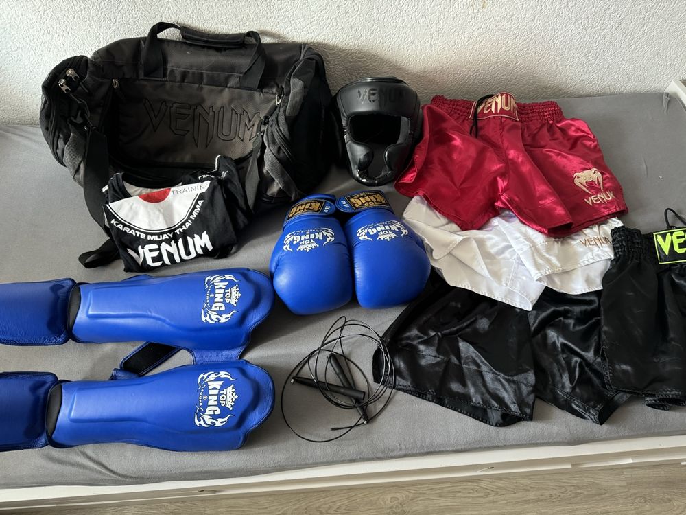 Thai Box-Set (Gebraucht) in Obergösgen für CHF 53 – nur Abholung auf ...