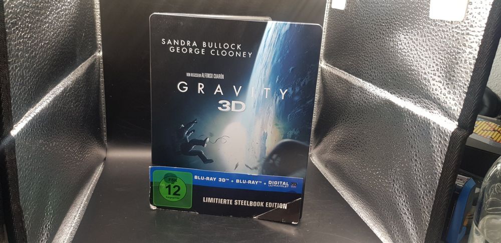 Gravity 3D Limited Edition Steelbook - Blu Ray DVD (Gebraucht) in Hünenberg See für CHF 12 – mit ...