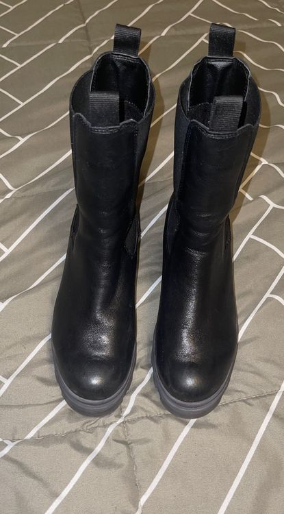 Stifeln (Gebraucht) in Pratteln für CHF 22 – mit Lieferung auf Ricardo ...