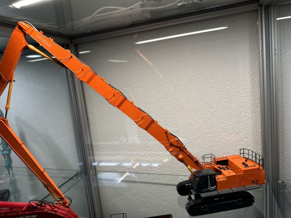 NZG Hitachi 1000k | Kaufen auf Ricardo