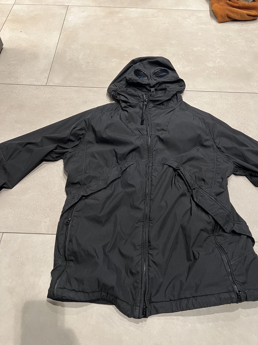 C.P. Company Jacke mit Brille Kapuze, Schwarz, Top! (Gebraucht) in ...