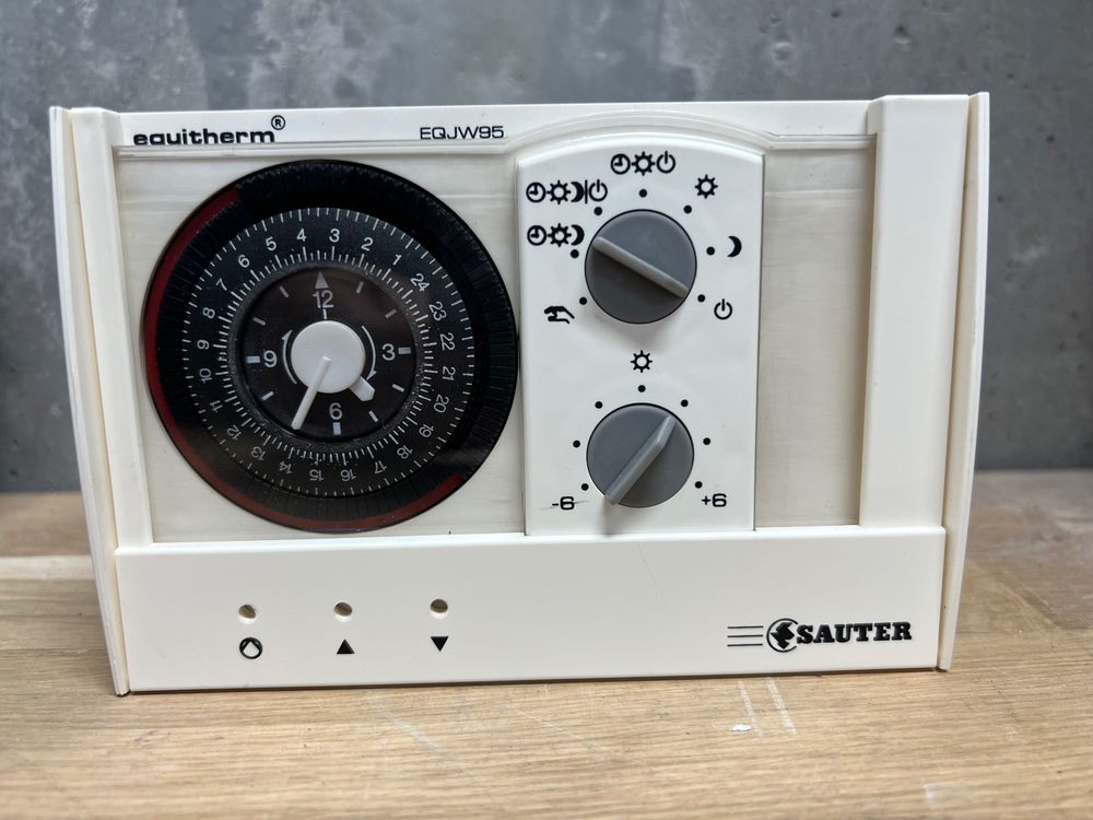 Heizungsregler Sauter Equitherm EQJW95D (Elfero) (Gebraucht) in ...