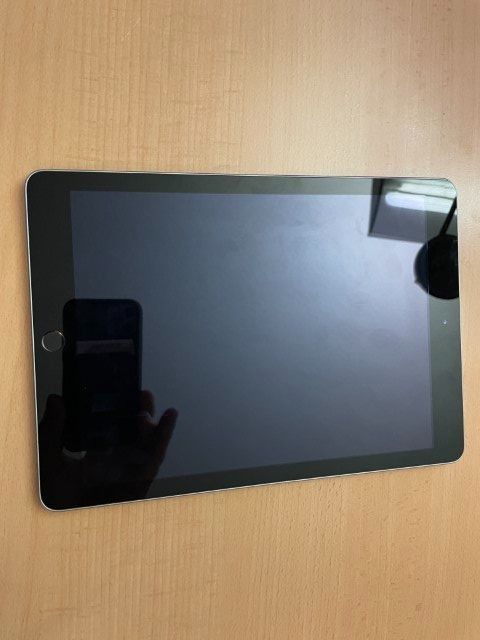 Apple, I-Pad Model A1822, 5. Generation (Lot 471) | Kaufen auf Ricardo
