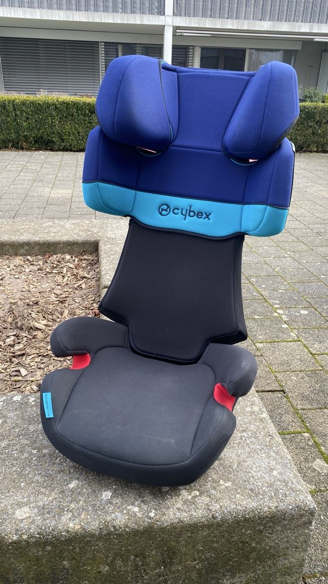 Cybex Solution X-Fix Kindersitz - Top Zustand, Blau! (Gebraucht) in ...