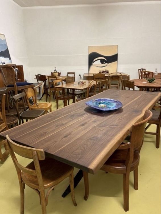 grosser Holztisch, Esstisch, in massivem Walnuss (Gebraucht) in Wohlen AG für CHF 3900 – nur ...