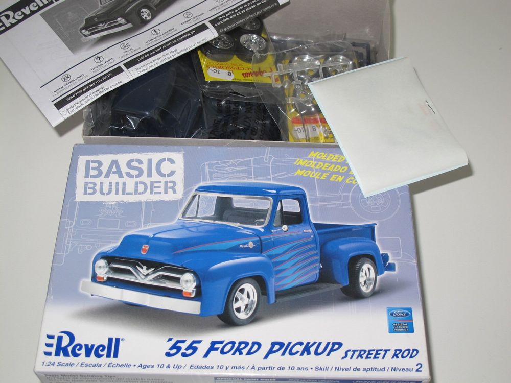 1/25 Revell 1955 Ford Pickup street rod (Neu und originalverpackt) in ...