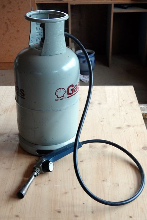 Gas Brenner mit Flasche 7.3 Kilo (Gebraucht) in für CHF 18 – nur ...