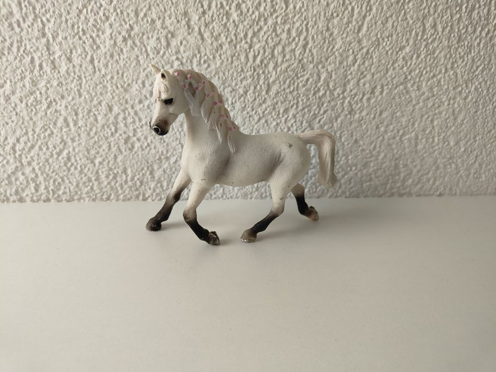 Schleich Araber Stute Horse Club Bauernhof Pferde (Gebraucht) in Thalwil für CHF 3 – mit ...