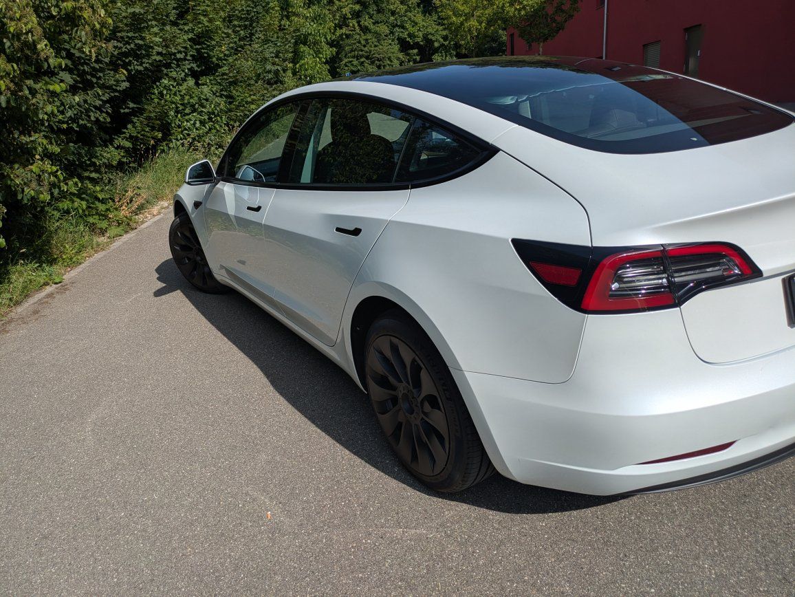 Tesla Model 3 Long Range RWD (Limitierte Edition) (Gebraucht) in ...