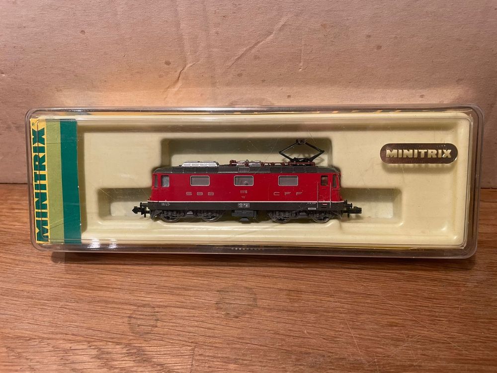 Minitrix 2977 E-Lok Re 4/4 II Spur N (Neu (gemäss Beschreibung)) in ...