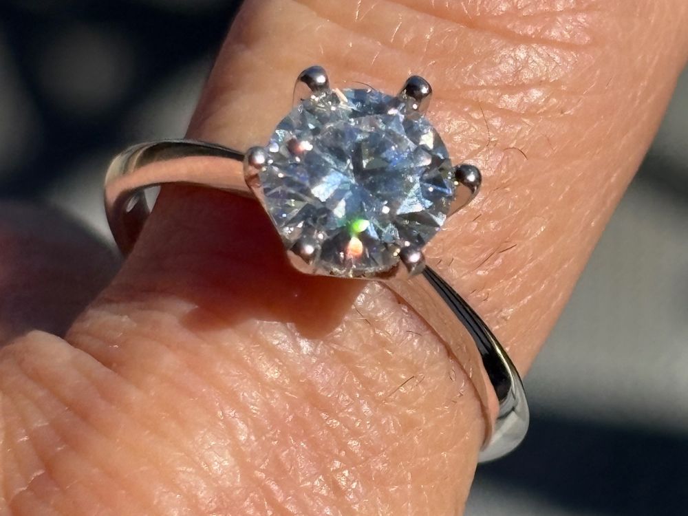 Luxus Solitär Ring 19/9 2Ct sehr Brillant (Gebraucht) in Biel-Bienne ...