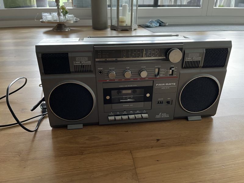 ★Kasetten Recorder★Radio Rekorder★Retro★ (Gebraucht) in Horw für CHF 29 ...
