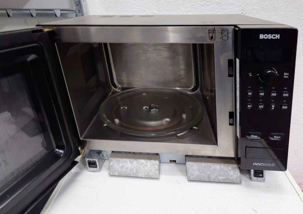 Bosch InnoWave Mikrowelle 900W (Gebraucht) in Winterthur für CHF 4 ...