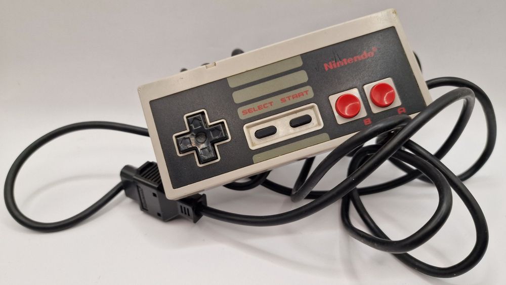 Original Nintendo NES Controller | Kaufen auf Ricardo