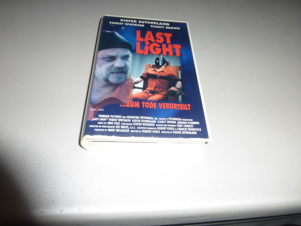 LAST LIGHT VHS | Kaufen auf Ricardo