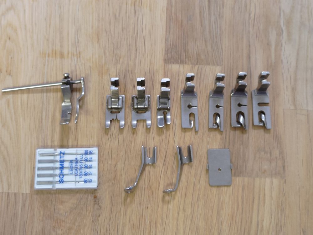 Turissa Ultramatic Nähmaschine mit Zubehör | Kaufen auf Ricardo