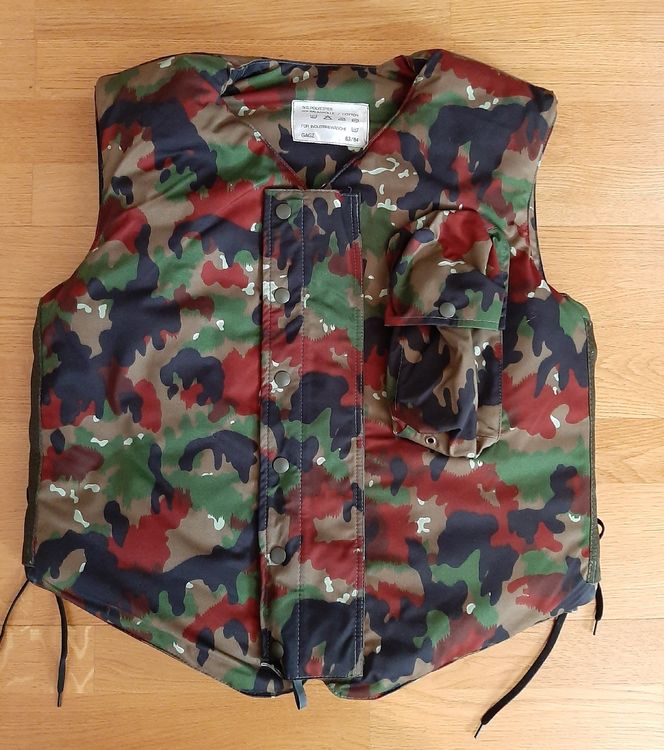 Splitterschutzweste Schweizer Armee (Neuf (Voir description)) à Basel ...
