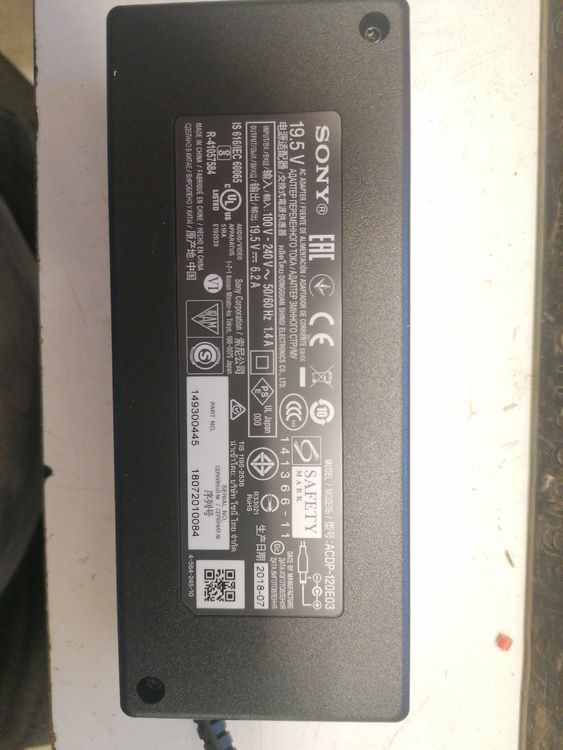 alimentation sony 19.5V (Neu und originalverpackt) in Icogne für CHF 20 ...