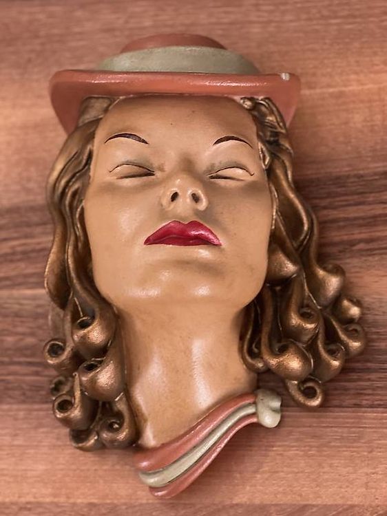 Art Deko Wandmaske Vicky Lester von Jon Douglas (Gebraucht) in Windisch ...