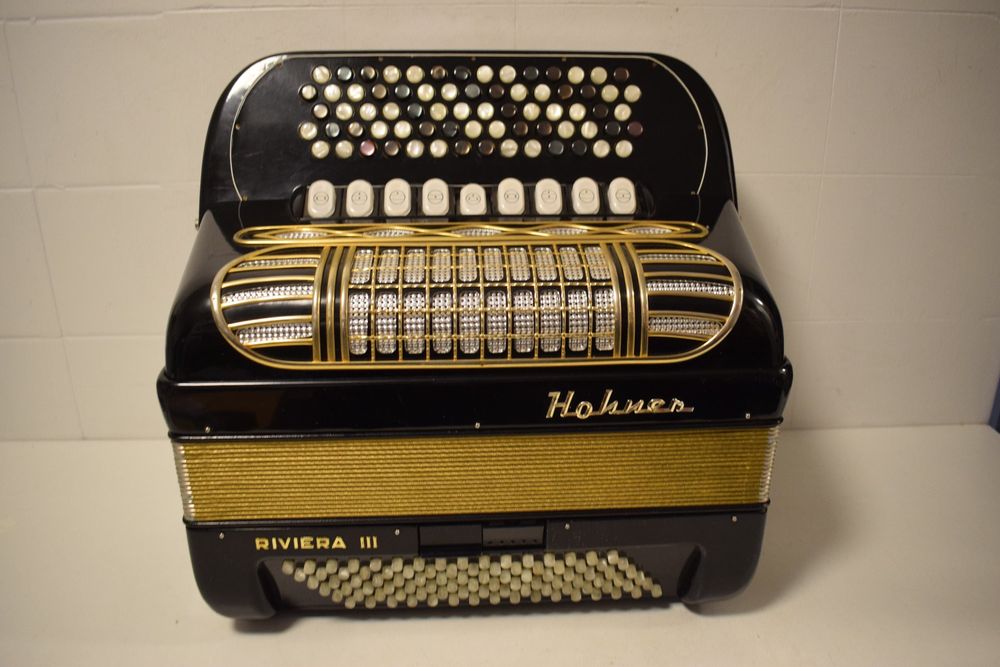 Akkordeon diatonisch Hohner Riviera III | Kaufen auf Ricardo