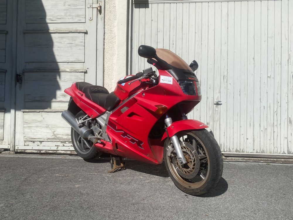Honda VFR 750 F Motorrad Renntöff Touring | Kaufen auf Ricardo