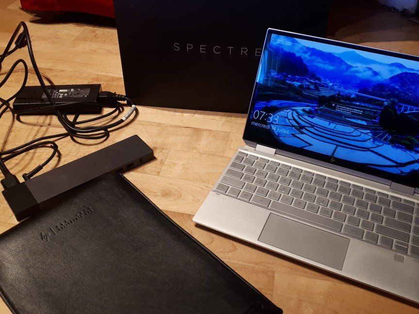 HP Spectre X360 13-aw0404nz avec Docking Thunderbolt | Kaufen auf Ricardo