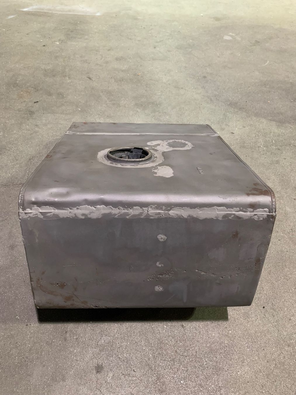 Willys MB / Ford GPW Treibstofftank original US Army BJ41-45 (Gebraucht) in Luzern für CHF 150 ...