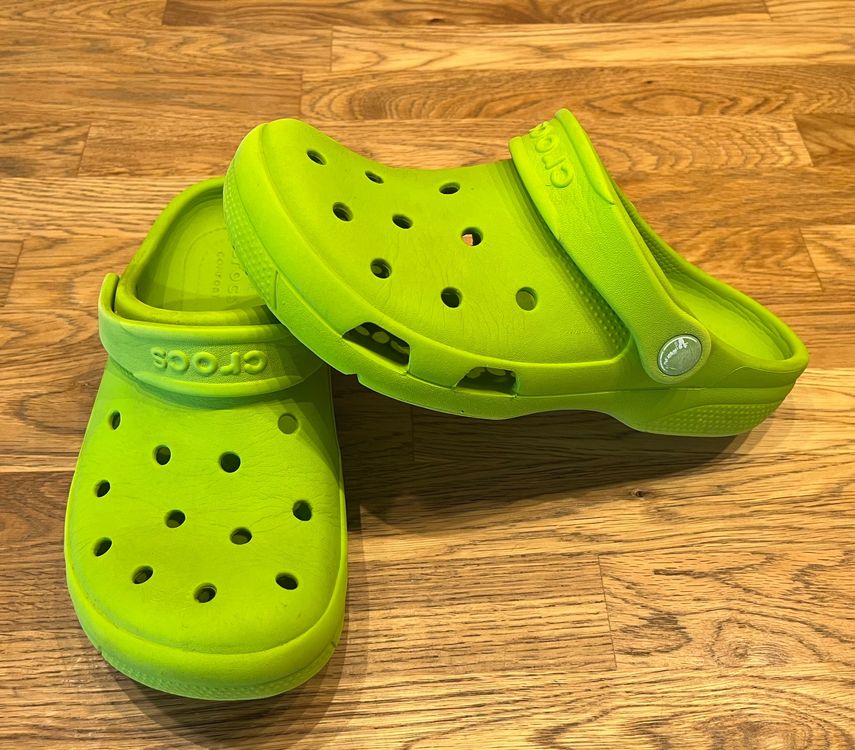 Crocs Gr. J3 ( 34-35 ) | Kaufen auf Ricardo