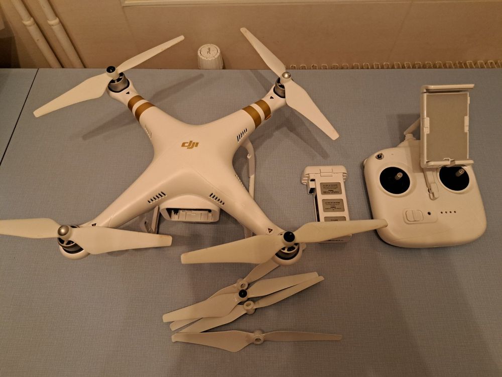 Drone Dji phantom 3 SE (Defekt) in Morges für CHF 70 – mit Lieferung ...