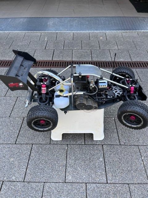 Reely Carbon Fighter III: 1:6 RC Modellauto Buggy RtR 2.4GHz (Gebraucht ...