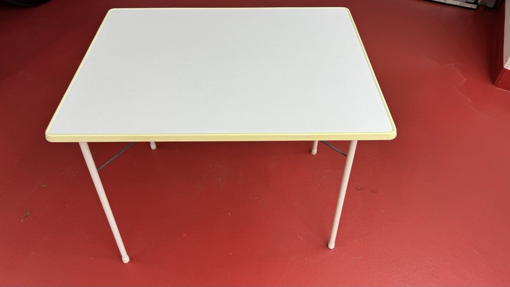 Tisch Hohe 65 Cm