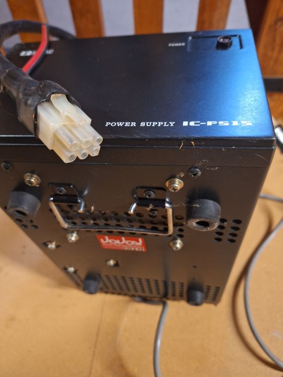 ICOM Power-Supply IC- PS15 13.8V Ungeprüft (Gebraucht) in Zürich für ...