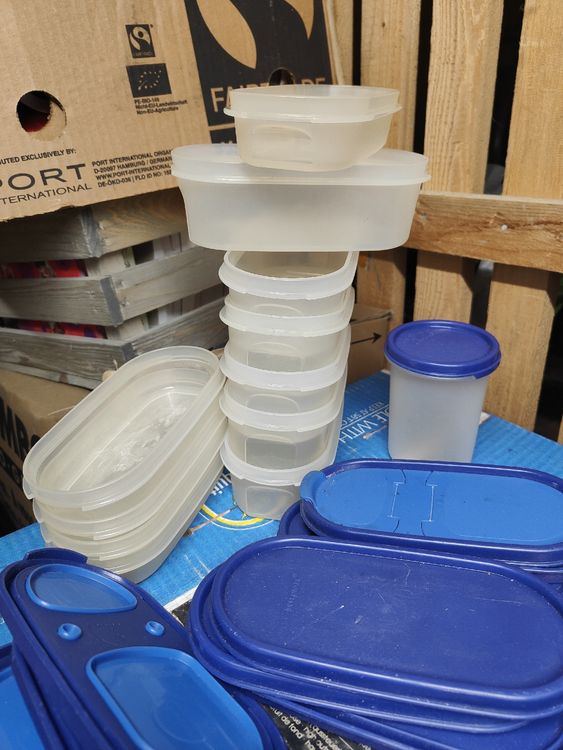 Tupperware lot (Gebraucht) in Bernex für CHF 20 – mit Lieferung auf ...