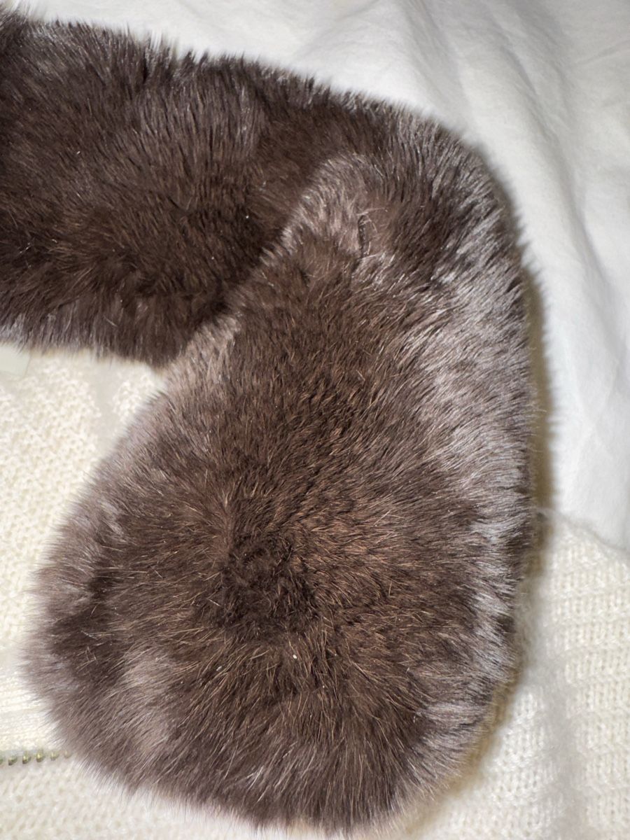 Quarter Zip blanc en cachemire avec col en fourrure (D'occasion) à ...