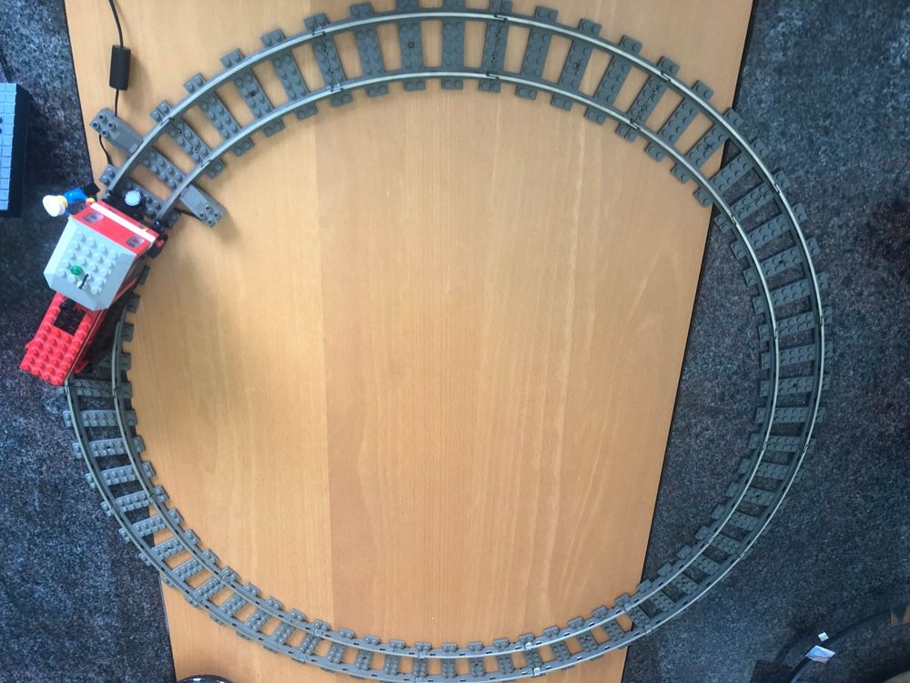 LEGO Eisenbahn 9V mit Lok u Schienen u Trafo | Kaufen auf Ricardo
