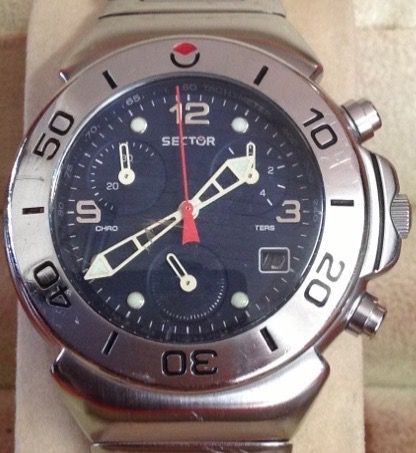 SECTOR Swiss-Made Chronograph Herrenuhr ( Quartz / 45 mm ) (Gebraucht ...