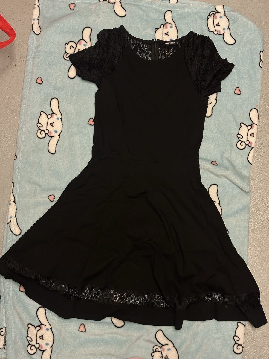 Tally Weijl Black Dress with Lace Details - Emo Gothic (Gebraucht) in ...