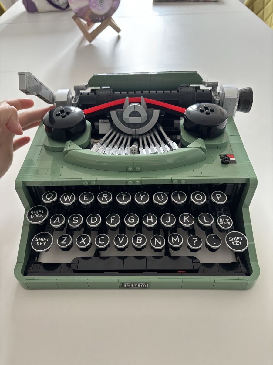 LEGO Ideas Machine à écrire 21327 - Comme neuf! (D'occasion) à La Chaux ...