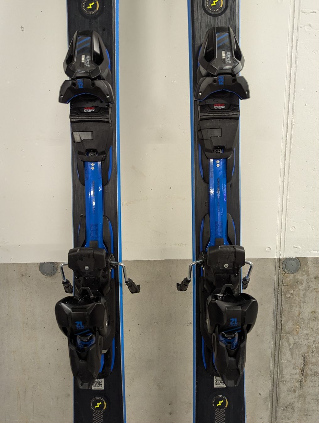 Head Supershape e-Titan 184cm - GripWalk - frisch gewachst (Gebraucht ...