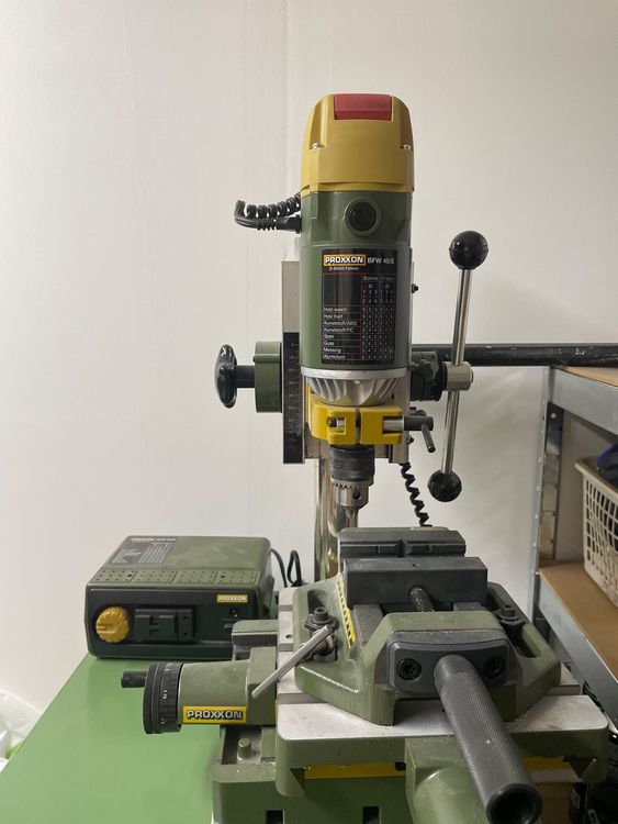 Proxxon Fräser BFW 40/E + BFB 2000 (Gebraucht) in Weesen für CHF 490 – nur Abholung auf Ricardo ...