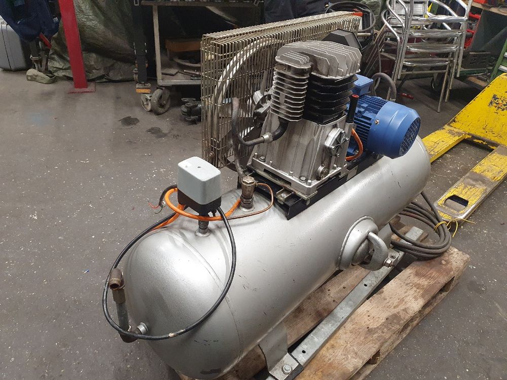 Kompressor Del Bars 200L | Kaufen auf Ricardo