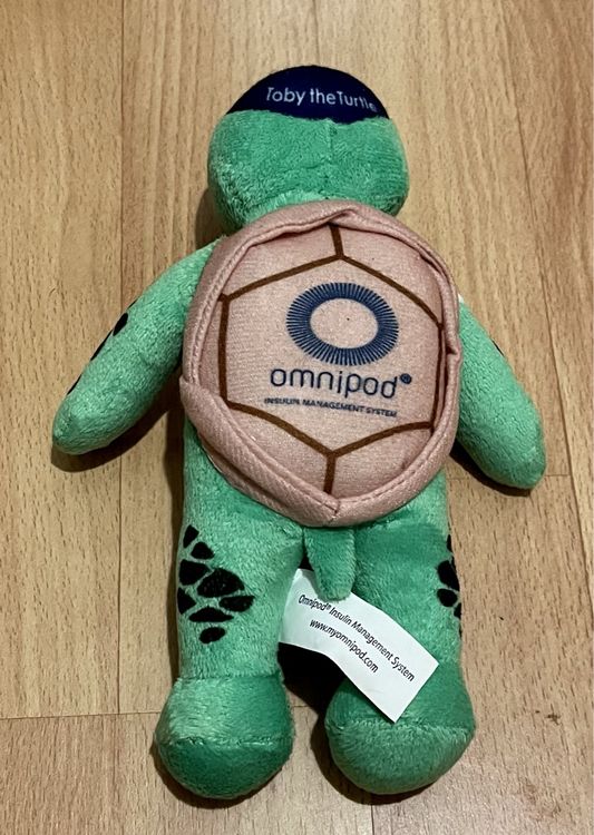 Toby the turtle (Omnipod dash soft toy) (Neu (gemäss Beschreibung)) in ...