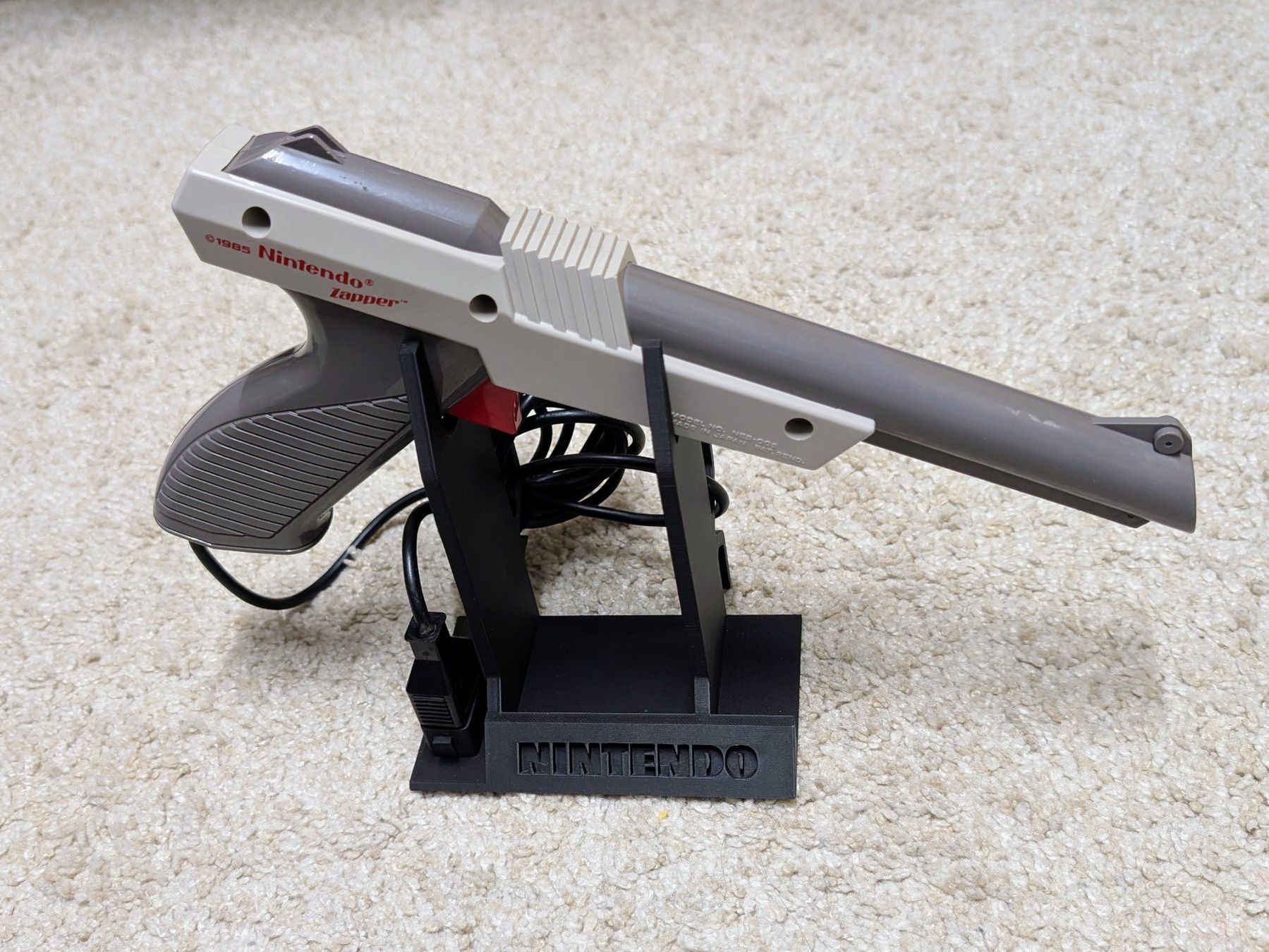 Nintendo Entertainment System (NES) Zapper mit Halter (Gebraucht) in ...
