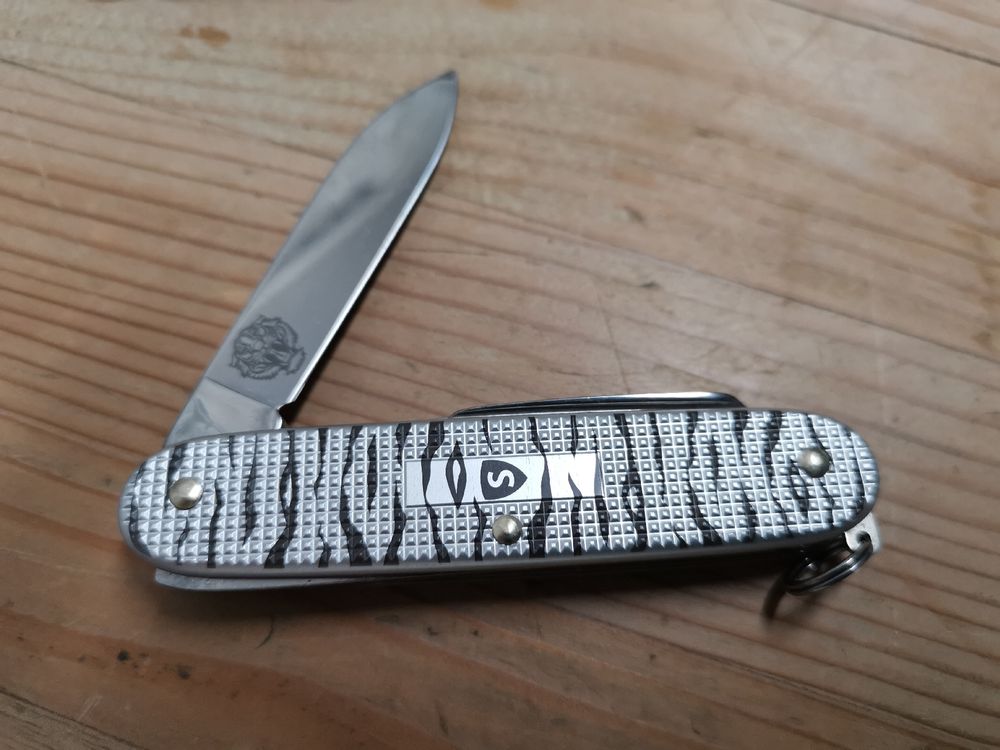 SACKMESSER VICTORINOX NEU ORGINALER ZUSTAND | Kaufen auf Ricardo