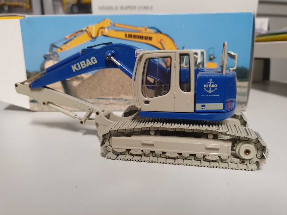 Sammlermodell Sondermodell KIBAG Liebherr R924 Compact (D'occasion) à Oeschgen pour CHF 100 ...