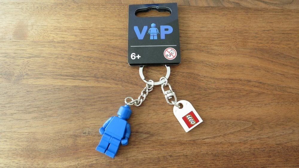Lego - blauer VIP Schlüsselanhänger (854090) (Gebraucht) in Jona für ...