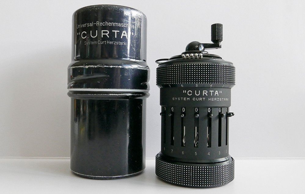 Sehr frühe Curta Type I Rechenmaschine (Gebraucht) in St. Gallen für ...