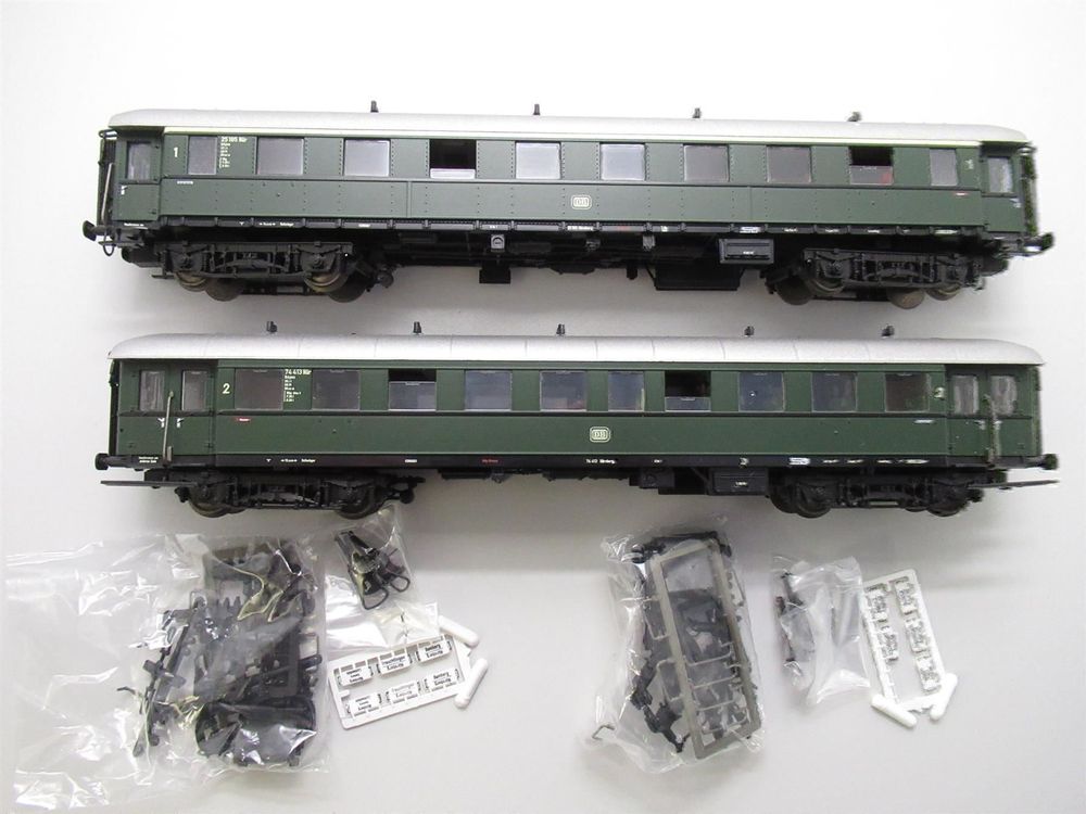 Roco 44548 + 44546 DB Personenwagen DC (Gebraucht) in für CHF 22 – mit ...