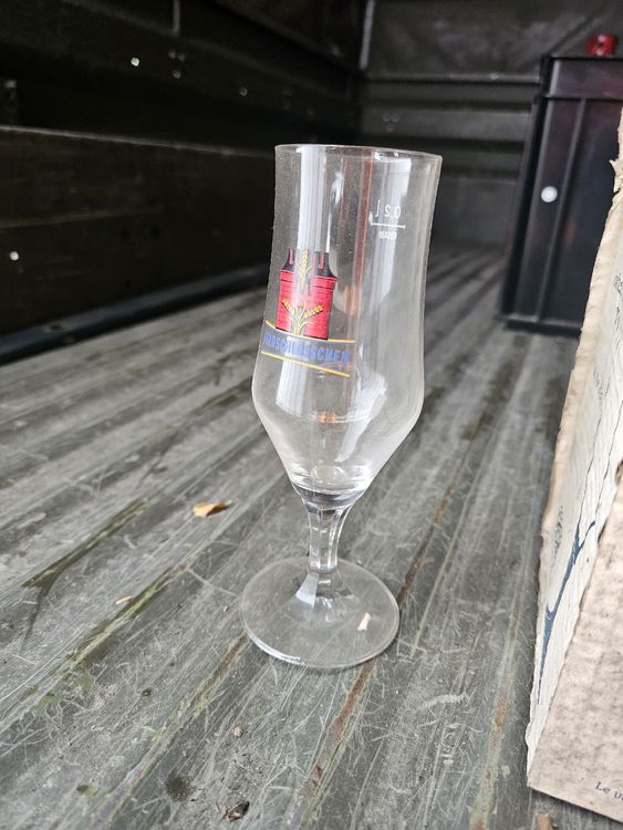 feldschlossen alte glas (Usato) a Osogna per CHF 30 – con consegna ...
