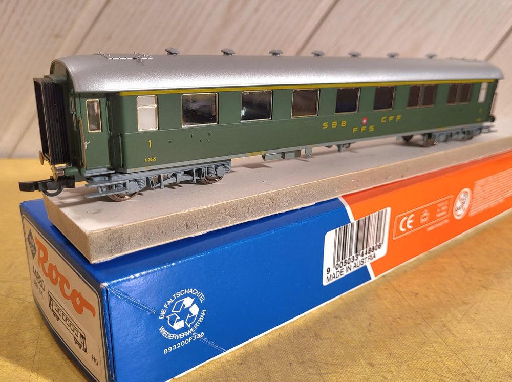 SBB - ROCO - 44880 - RIC - Wagen 2045 - 1.Klasse (Neu (gemäss ...
